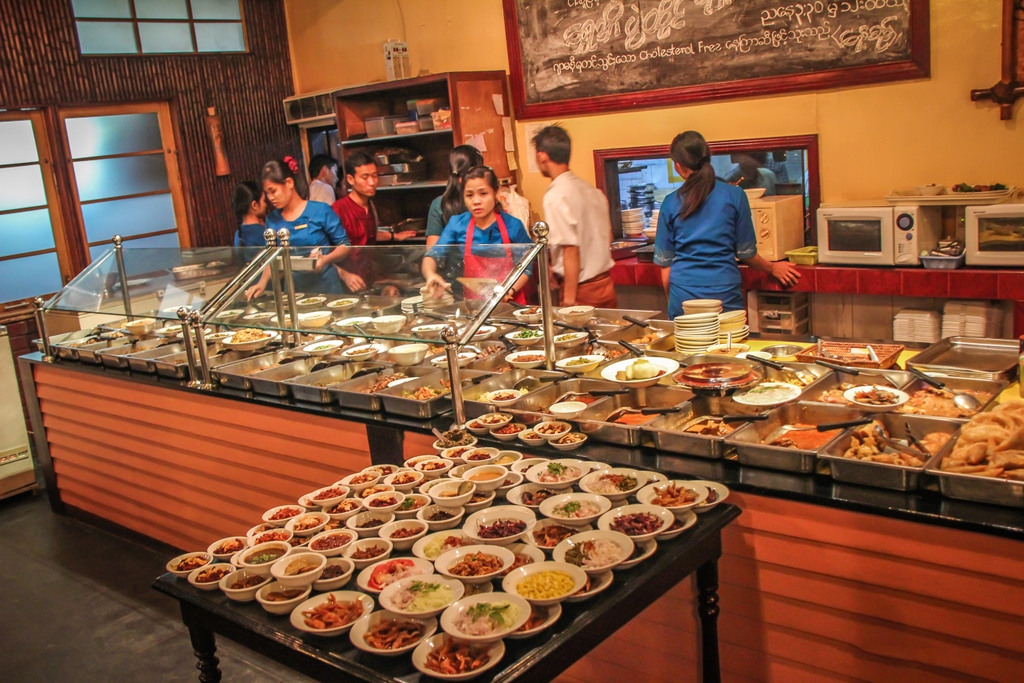 Feel Myanmar Food en Yangon, Birmanie - Myanmar Authentique