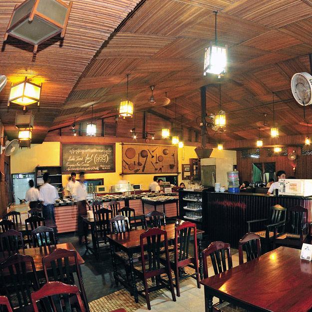 Feel Myanmar Food en Yangon, Birmanie - Myanmar Authentique